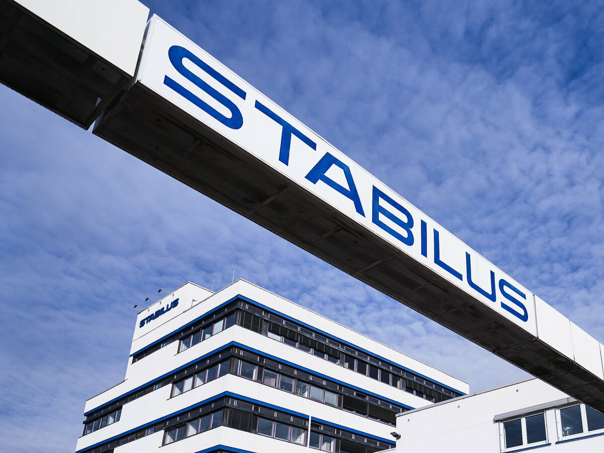 Stabilus - YOUR MOTION. OUR SOLUTION.